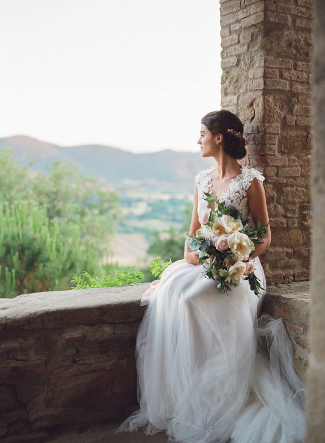 Romantic Tuscany Styled Shoot - Dream Wedding